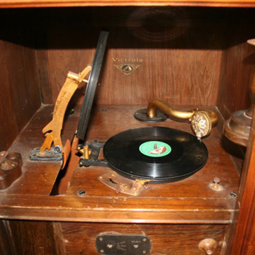 Gramophone Victrola